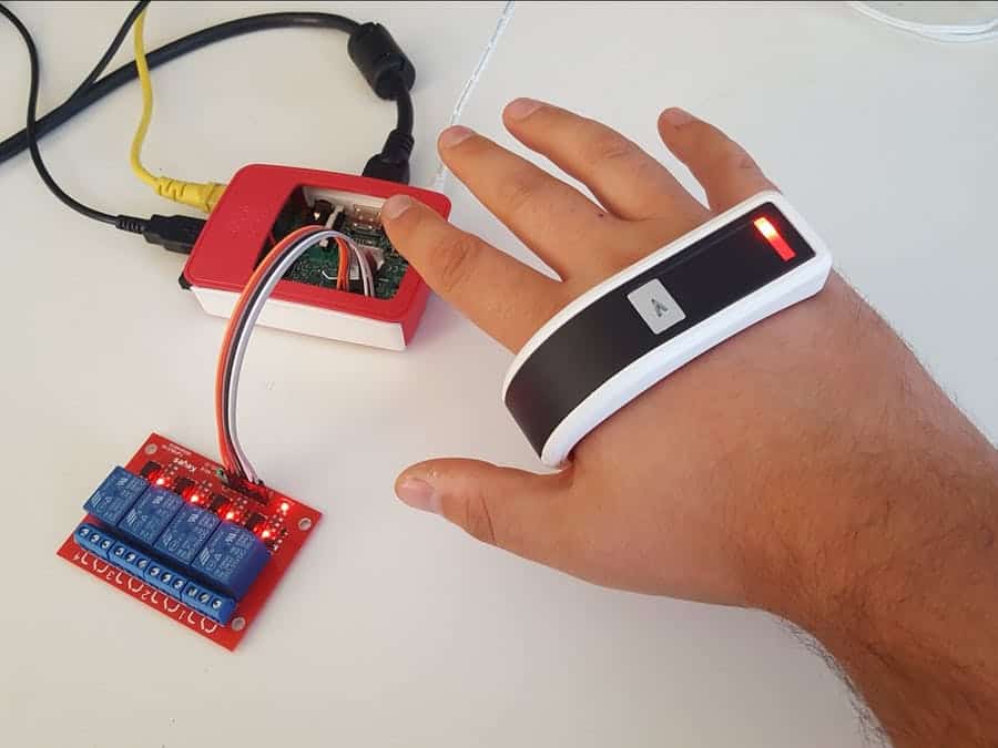 Gesture Controlled Home Automation with Raspberry Pi - The Tactigon